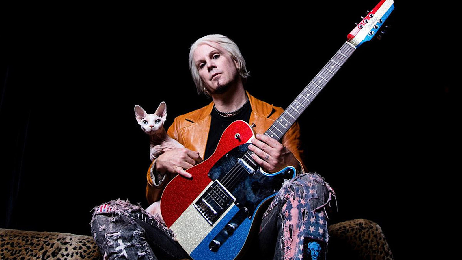 New Band Photo Of M tley Cr e With John 5 Has Been Revealed Music