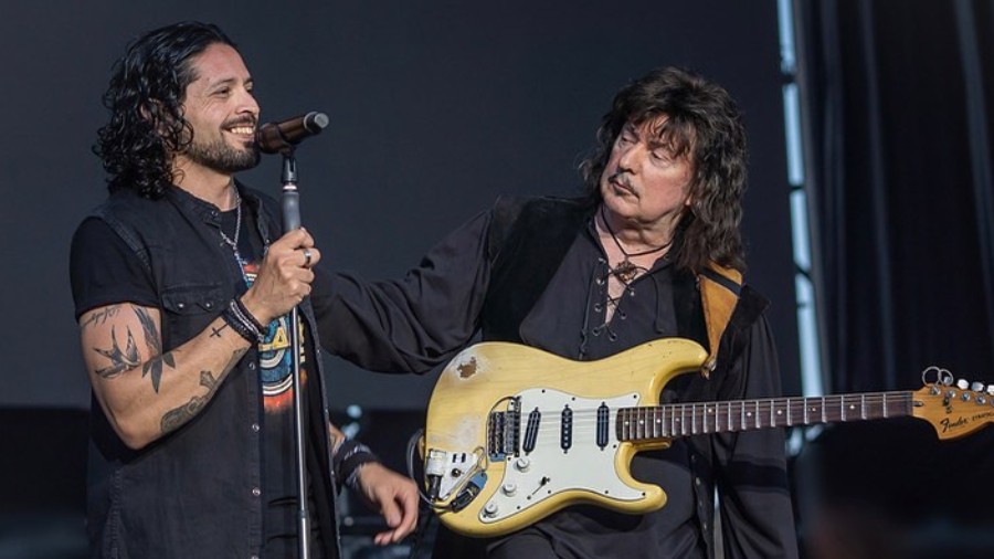 Rainbow's Ronnie Romero Reveals What Ritchie Blackmore Is Really Like ...