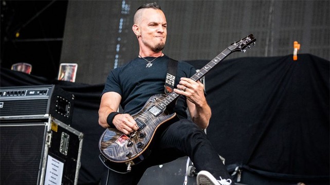 Mark Tremonti Names Top 3 Favorite Guitarists Ever | Ultimate Guitar