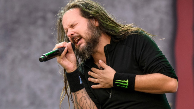 Jonathan Davis Talks Why He Can't Listen to New Korn Album: 'I Start ...