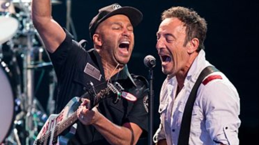 Tom Morello Recalls Joining Bruce Springsteen's Band, Talks How Folk ...
