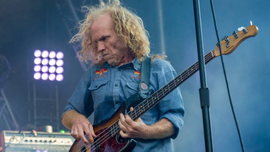 Mike Dean Looks Back on Corrosion of Conformity's Early Days as a ...