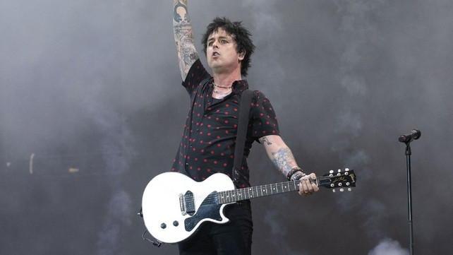 3 Iconic Pop-Punk Songs And The Guitar Gear Behind Them | Articles ...