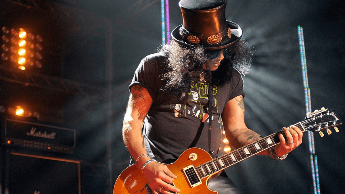 Slash Names One Thing He 'Never Enjoyed' Doing With Gear, Explains Why ...