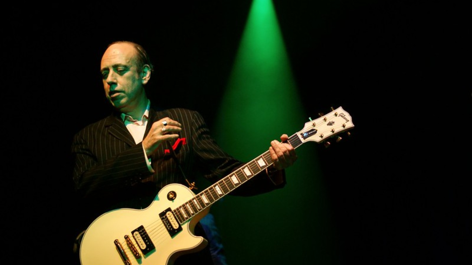 The Clash Guitar Sound and Evolution of Punk: Here's How Mick Jones' Gear Changed Through the ...
