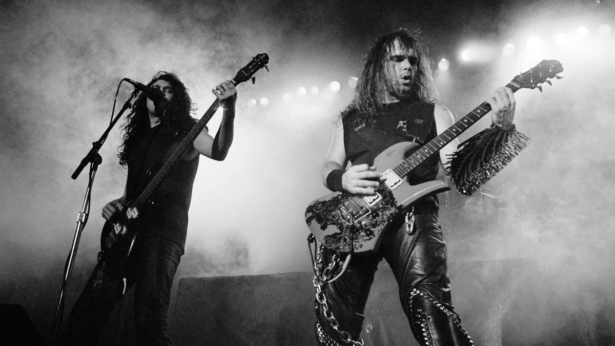These 10 Rock and Metal Albums Turning 40 in 2025 Still Define Guitar ...