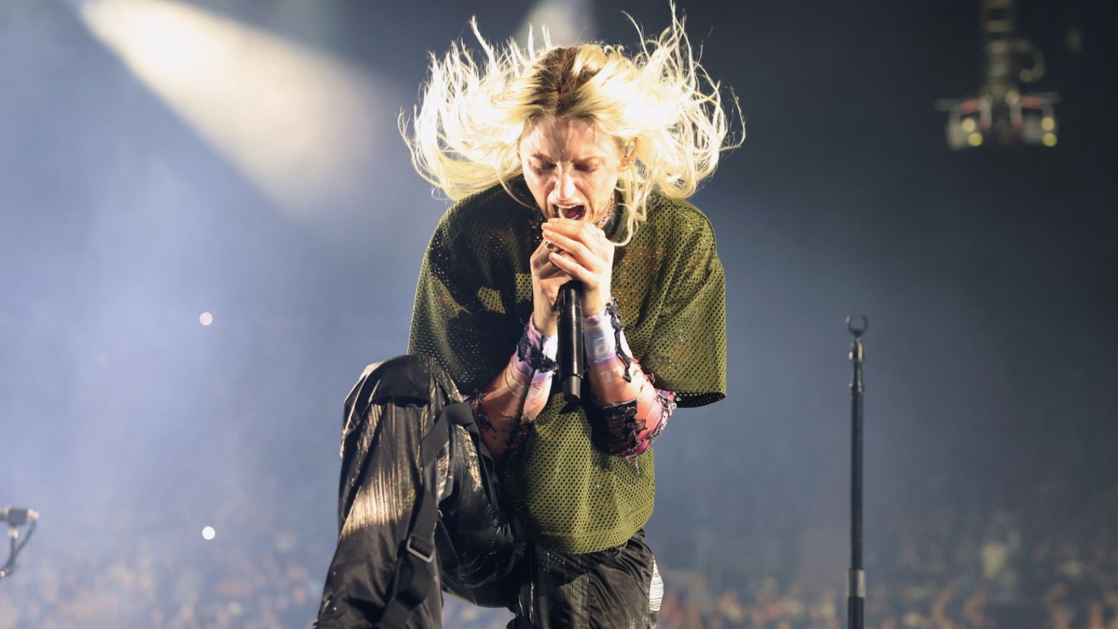 Emily Armstrong Says It Was Fate That Brought Her to Linkin Park: 'So ...