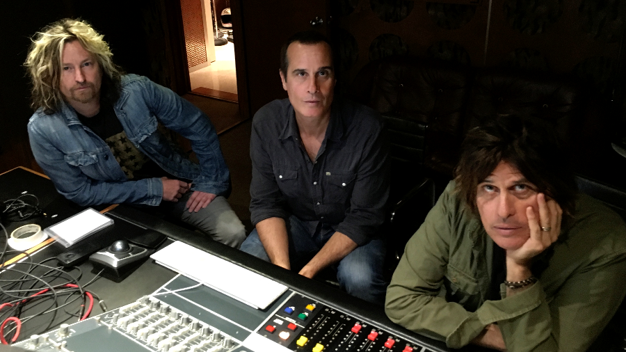 Stone Temple Pilots Have Chosen 'One of the Finest Singers I've Ever ...