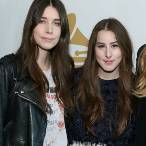 Haim On SNL - ‘Want You Back’ and Debut Of ‘Little Of Your Love ...