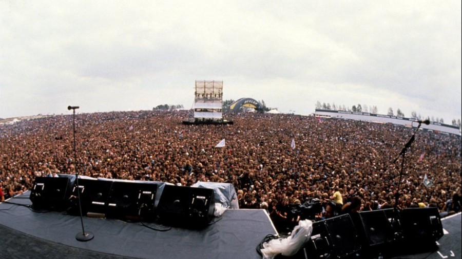 Greatest Concerts Ever? These Are 8 Biggest Live Shows of All Time ...