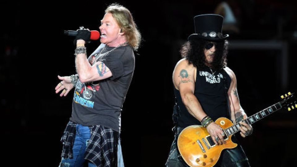 Slash Names 'The Most Surreal Moment' of Entire GN'R Reunion | Ultimate ...