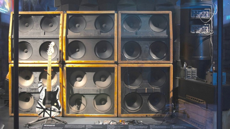 Eddie Van Halen Gives a Sneak Peek of His '78 Touring Rig From ...