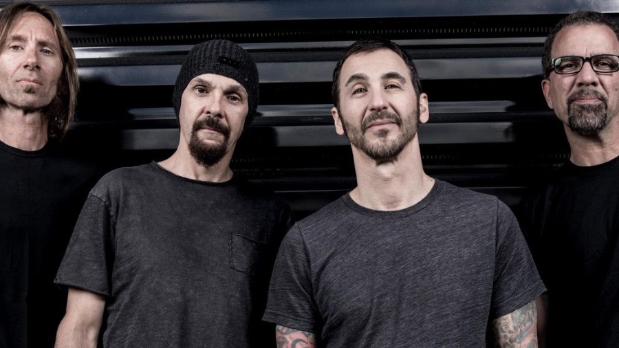 Godsmack Frontman Says Band Was Unfairly Labeled Nu-Metal, Names Genre ...