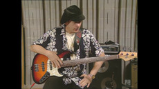 Double Trouble Bass (Hot Licks) by Tommy Shannon @ Ultimate-Guitar.Com