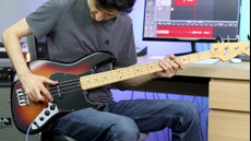 Beginner Bass Guitar Course - Fingerstyle Bass by Umut Aksoy @ Ultimate ...