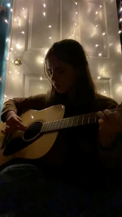 Girl Playing Guitar Tumblr
